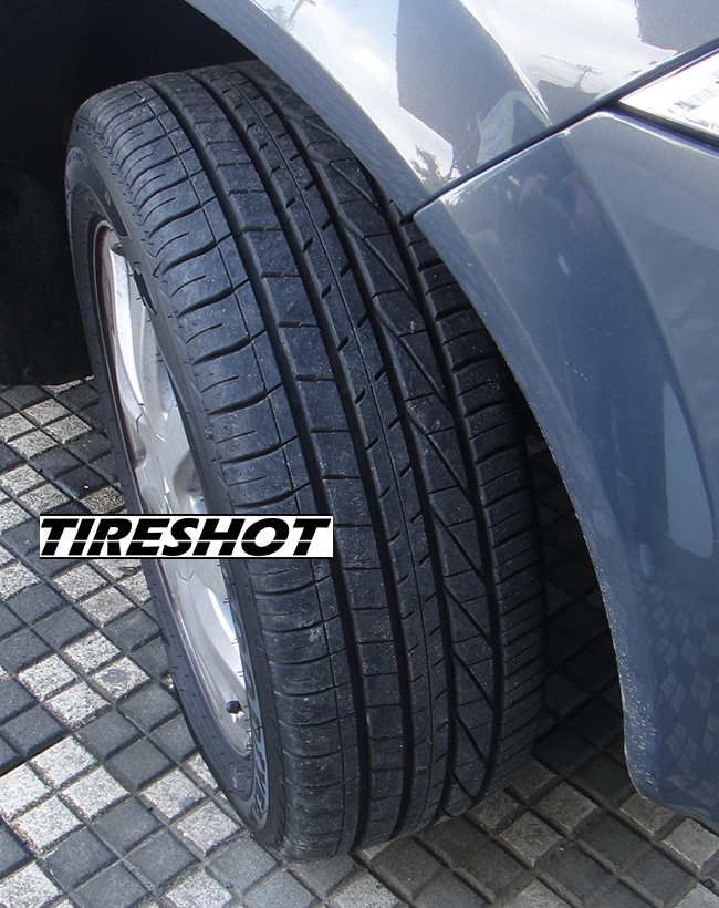 Goodyear Excellence 205/60R15 91V - TireShot
