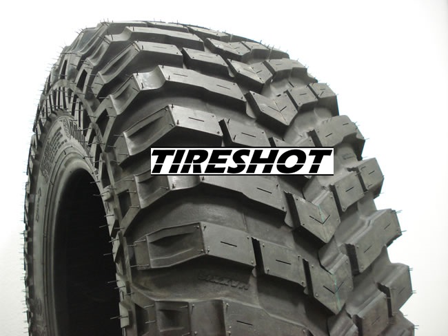 Maxxis M8080 Mudzilla LT35x13.5R16 121L - TireShot