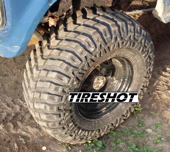 Maxxis M8080 Mudzilla LT35x13.5R16 121L - TireShot