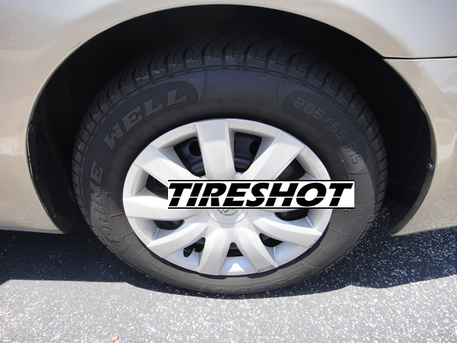 PrimeWell PS830 205/55R16 91H Ultra High Performance - TireShot