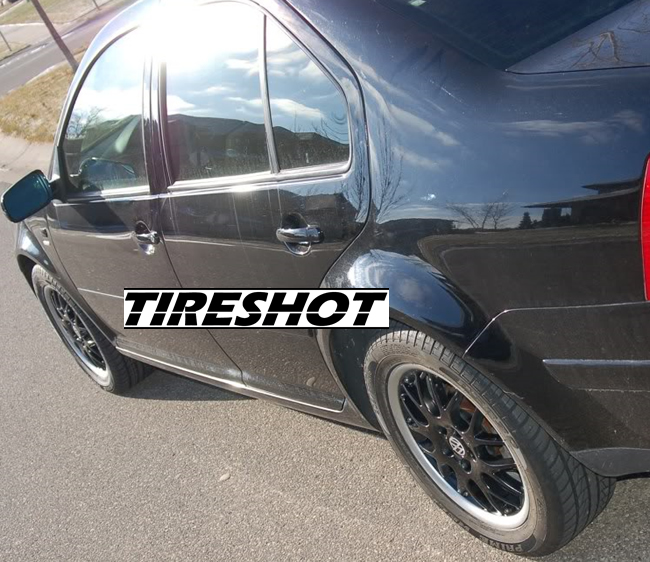 PrimeWell PS830 205/55R16 91H Ultra High Performance - TireShot