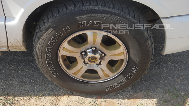 Sailun Terramax HT 235/75R15 105T - TireShot