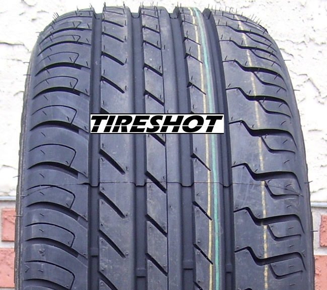 Triangle TR918 215/55R16 93H Ultra High Performance - TireShot